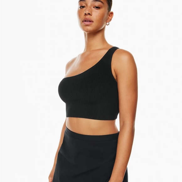 Aritzia | Tops | Aritzia Cropped Tank | Poshmark